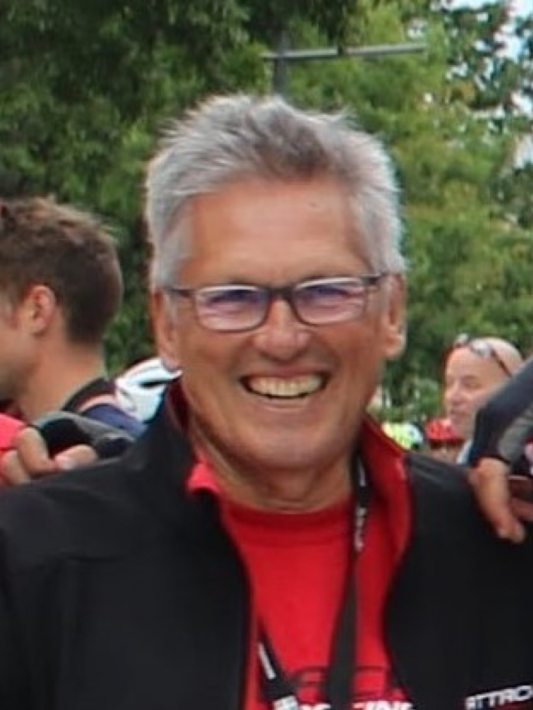 Attack Racing – Attack Racing